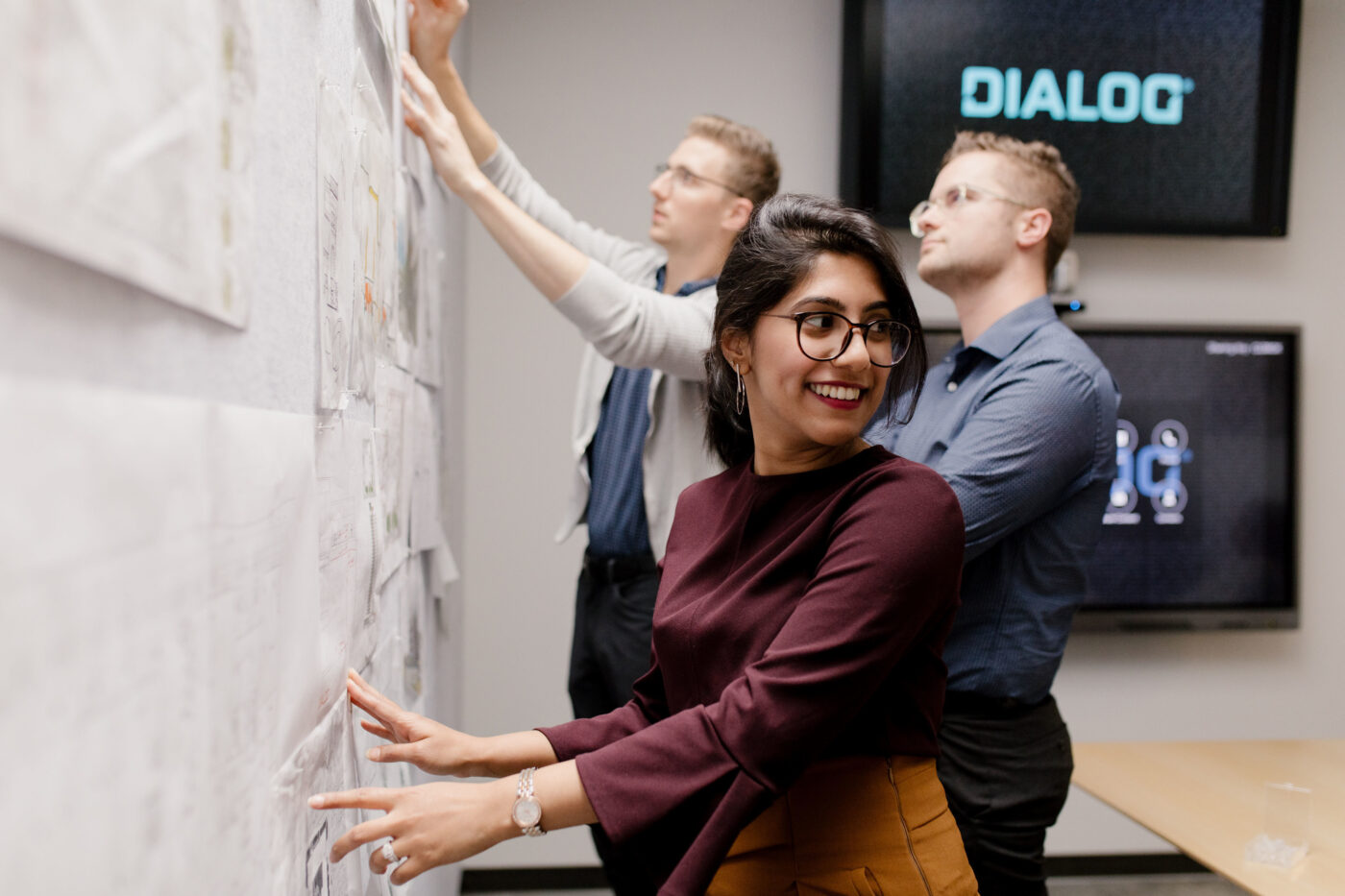 How We DIALOG - DIALOG | DIALOG