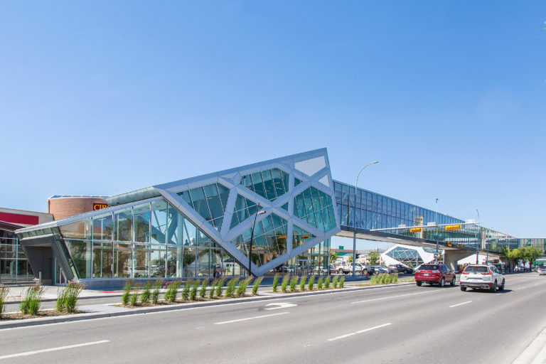 Glenmore Trail Pedestrian Bridge at Legsby Road - DIALOG | DIALOG