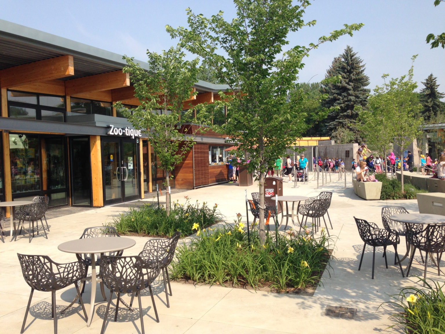 Edmonton Valley Zoo Entry and Wander - DIALOG | DIALOG