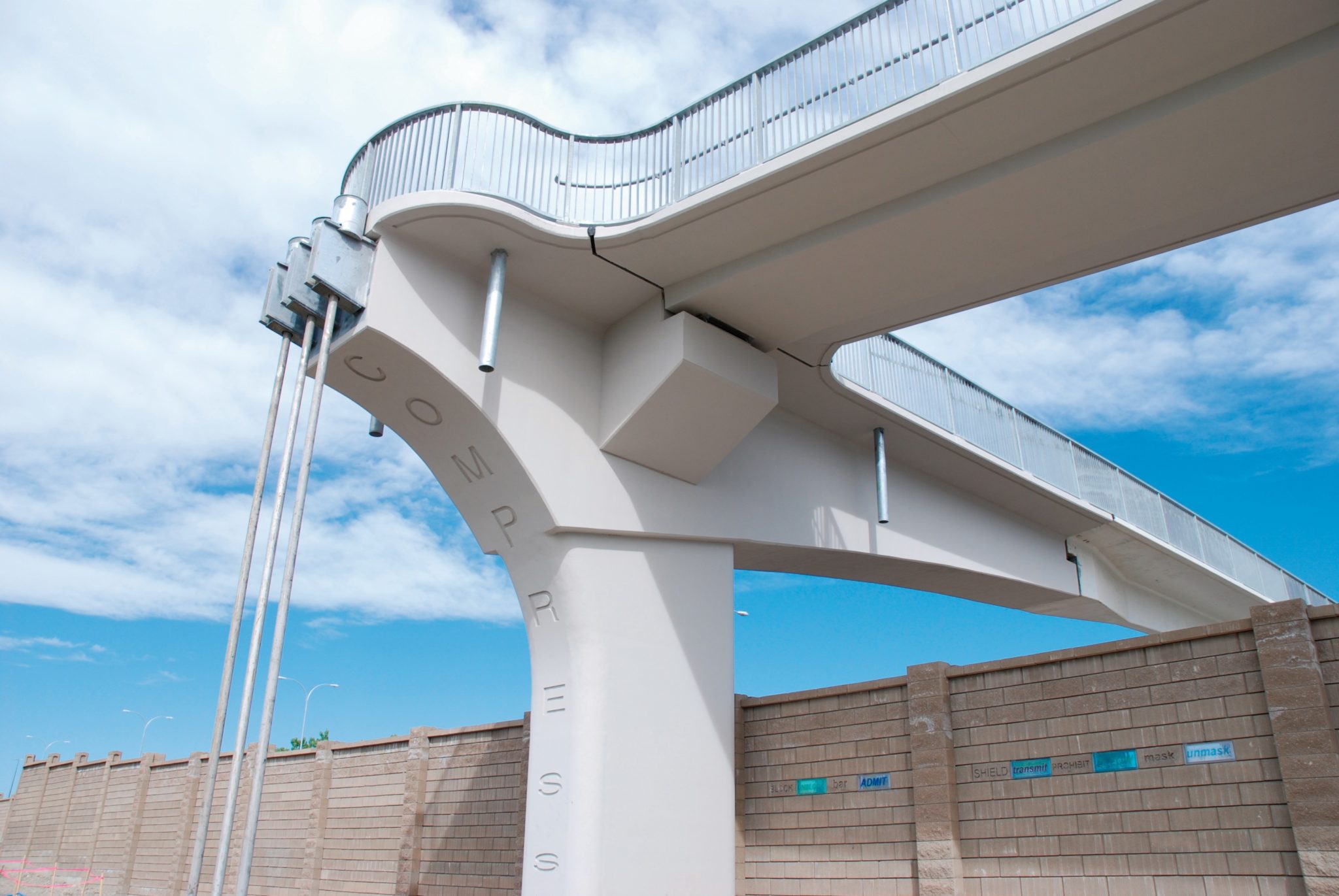 Glenmore Trail Pedestrian Bridge at Legsby Road - DIALOG | DIALOG
