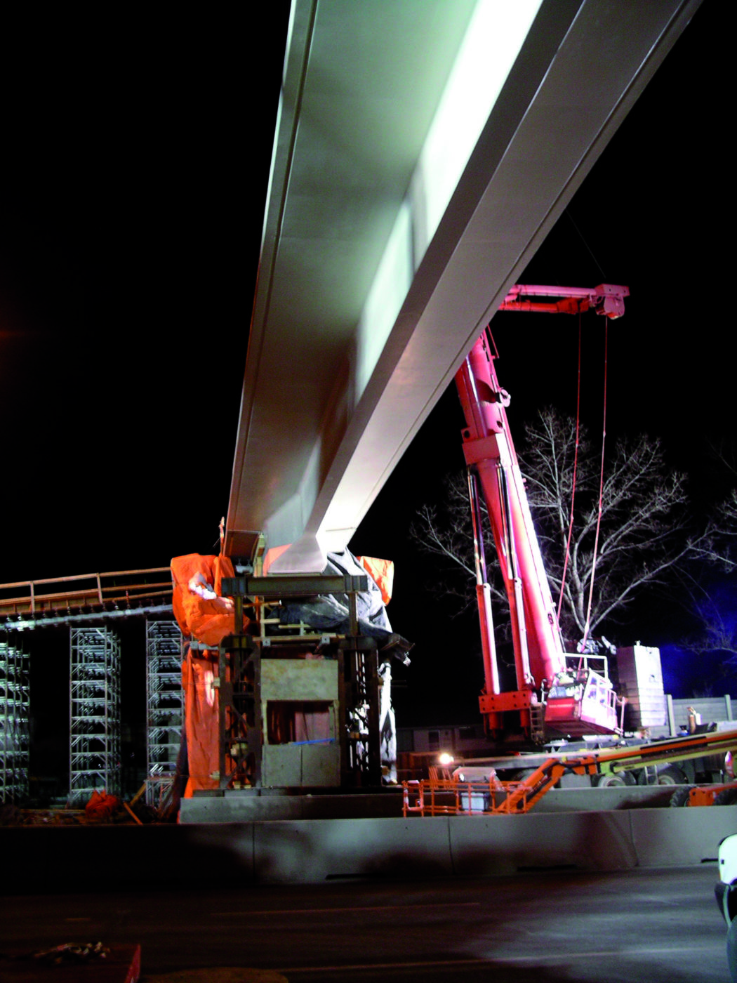 Glenmore Trail Pedestrian Bridge at Legsby Road - DIALOG | DIALOG