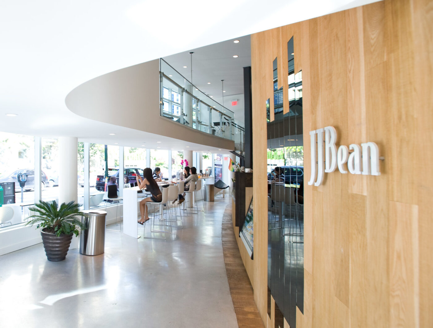 JJ Bean Cafés - DIALOG | DIALOG