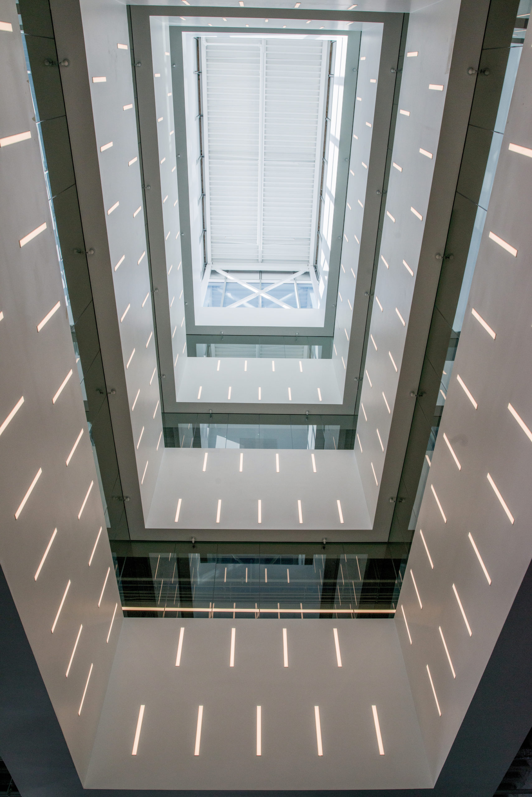 Mount Royal University – Riddell Library and Learning Centre - DIALOG ...