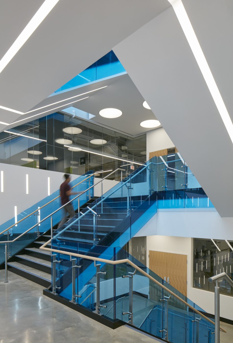 Mount Royal University – Riddell Library and Learning Centre - DIALOG ...