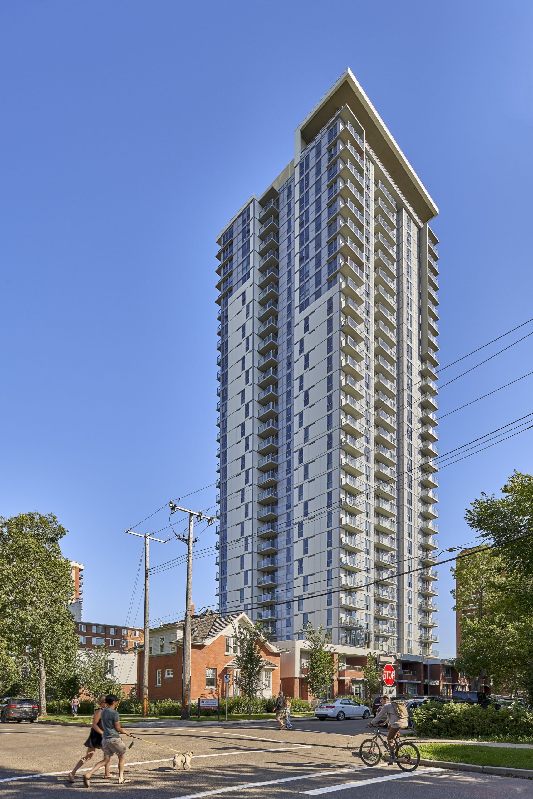 The Hendrix - DIALOG | DIALOG