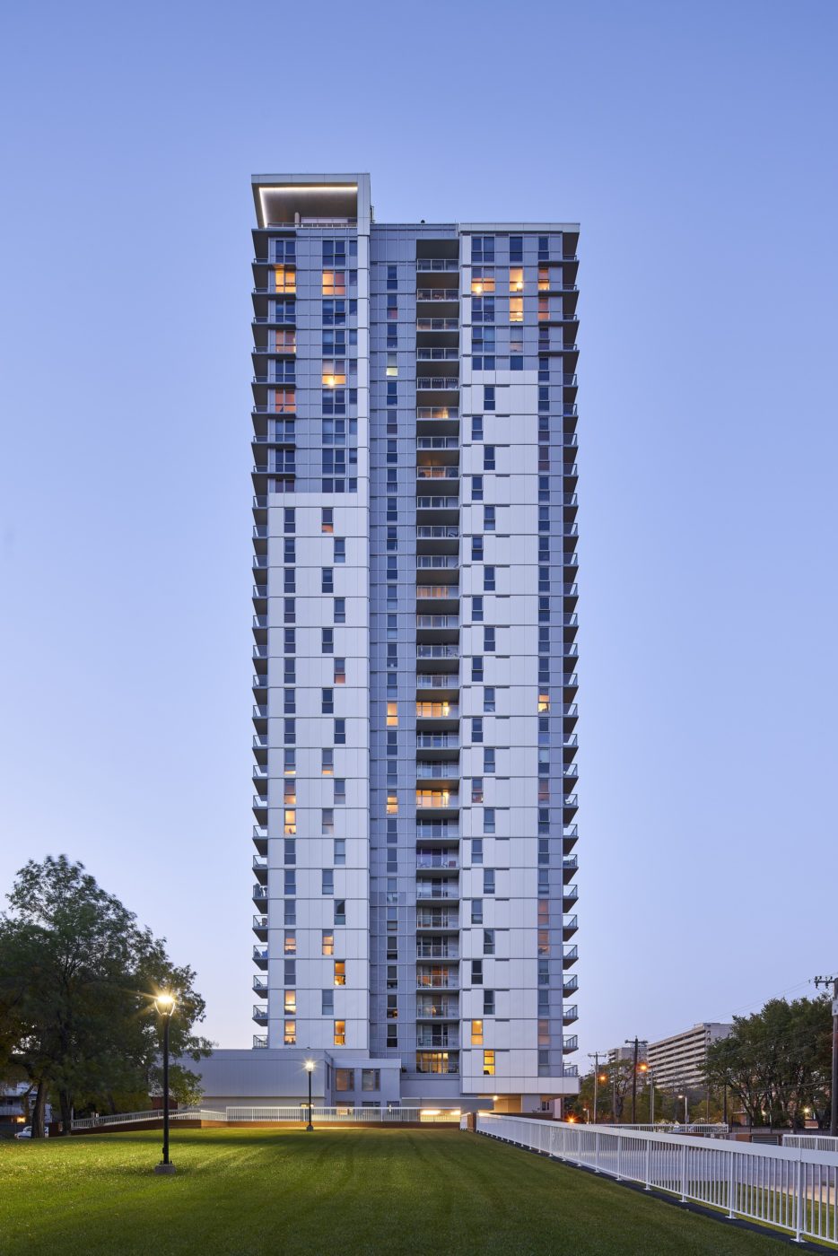 The Hendrix - DIALOG | DIALOG