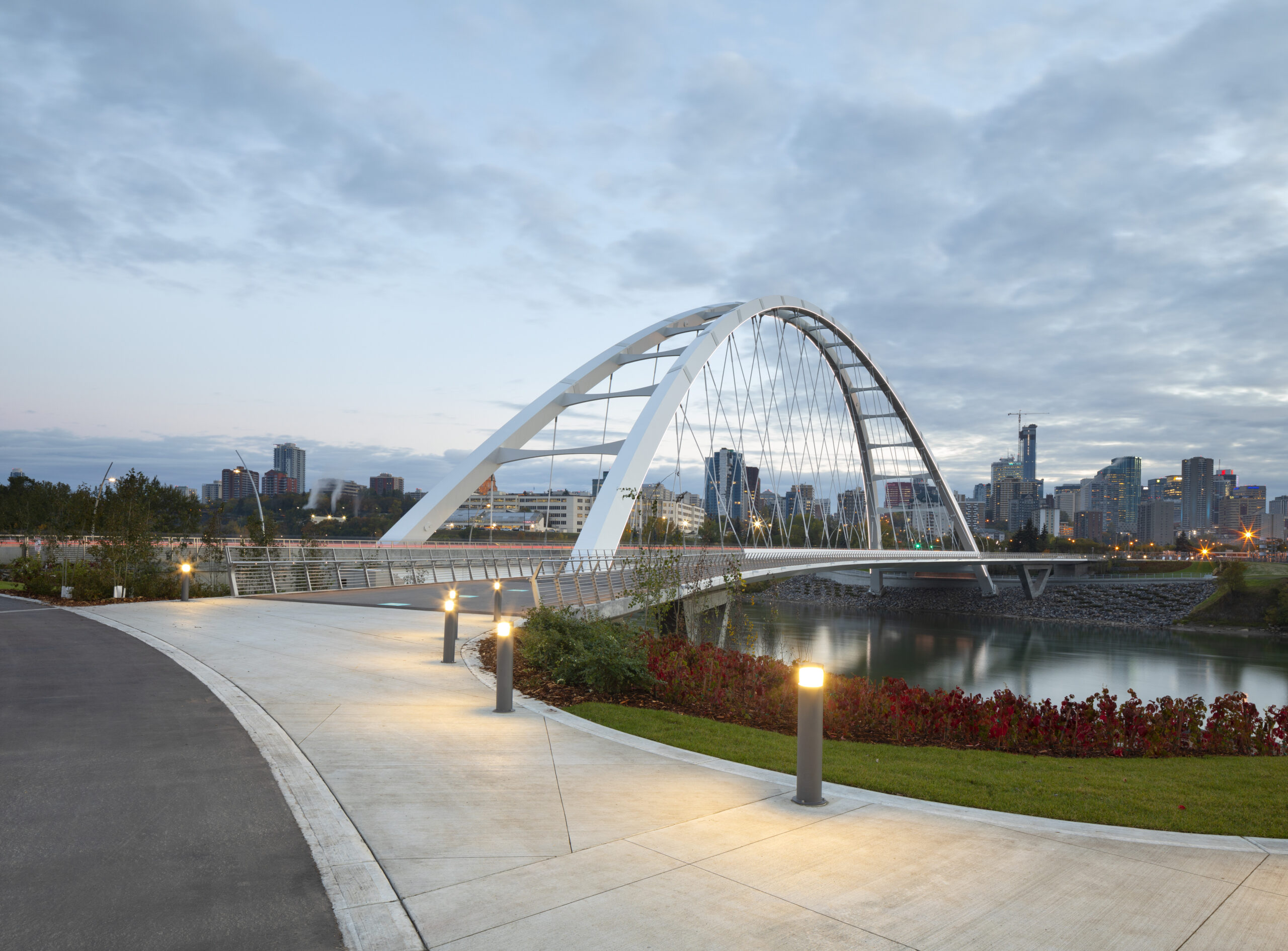 Walterdale Bridge - DIALOG | DIALOG