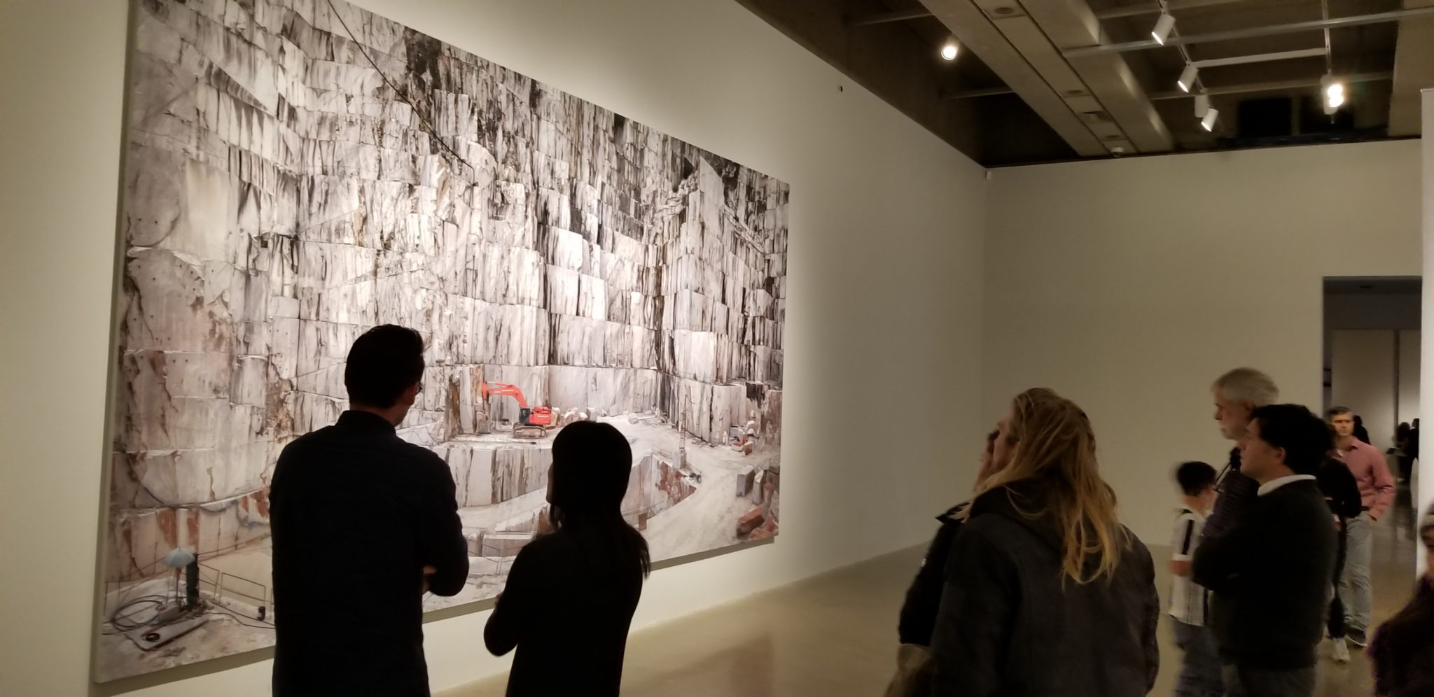 Toronto - DIALOG | DIALOG