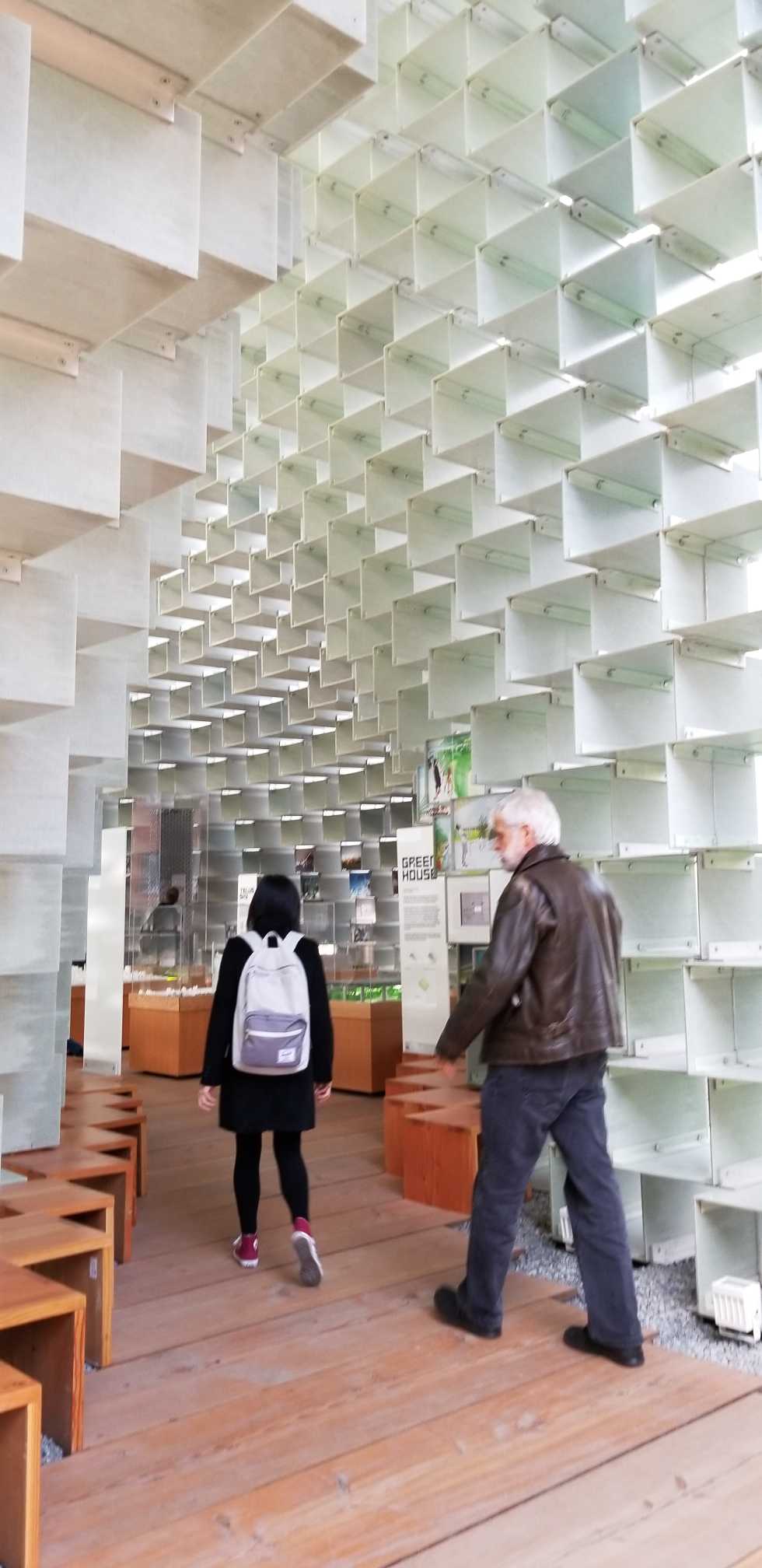 Toronto - DIALOG | DIALOG